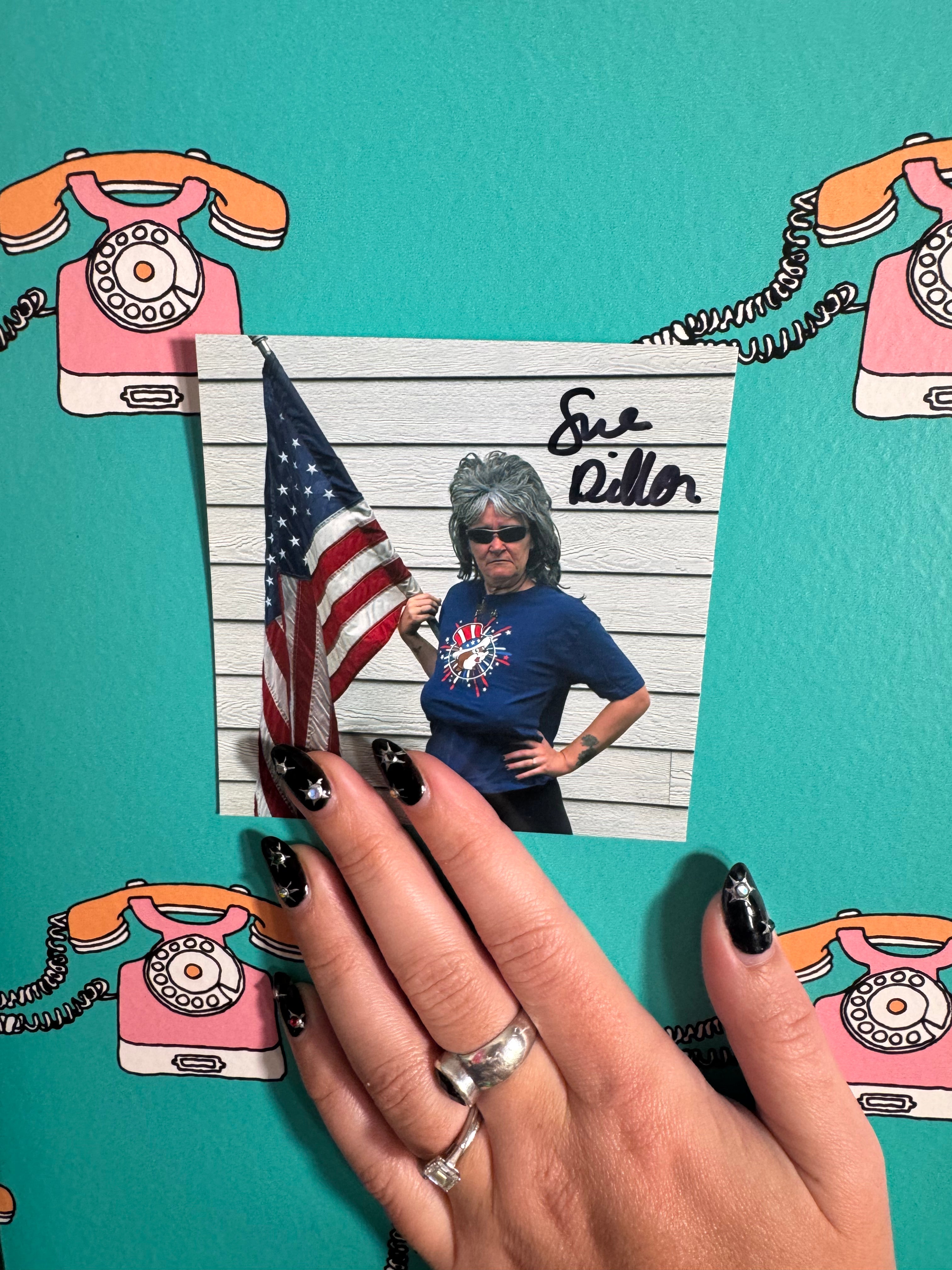 Patriotic Sue Dillon Picture- AUTOGRAPHED – suedillon